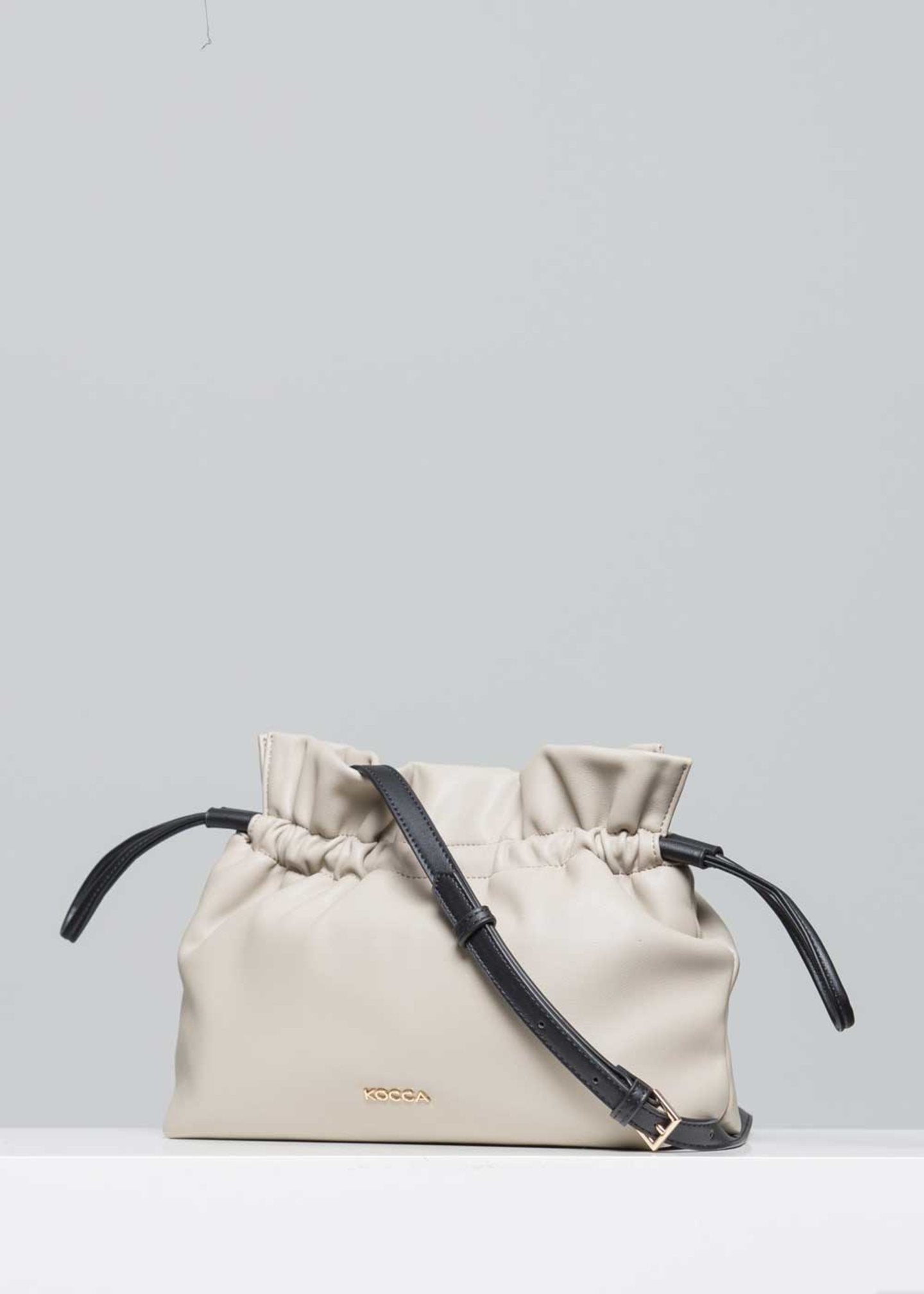 Kocca Bag with Drawstring / Beige